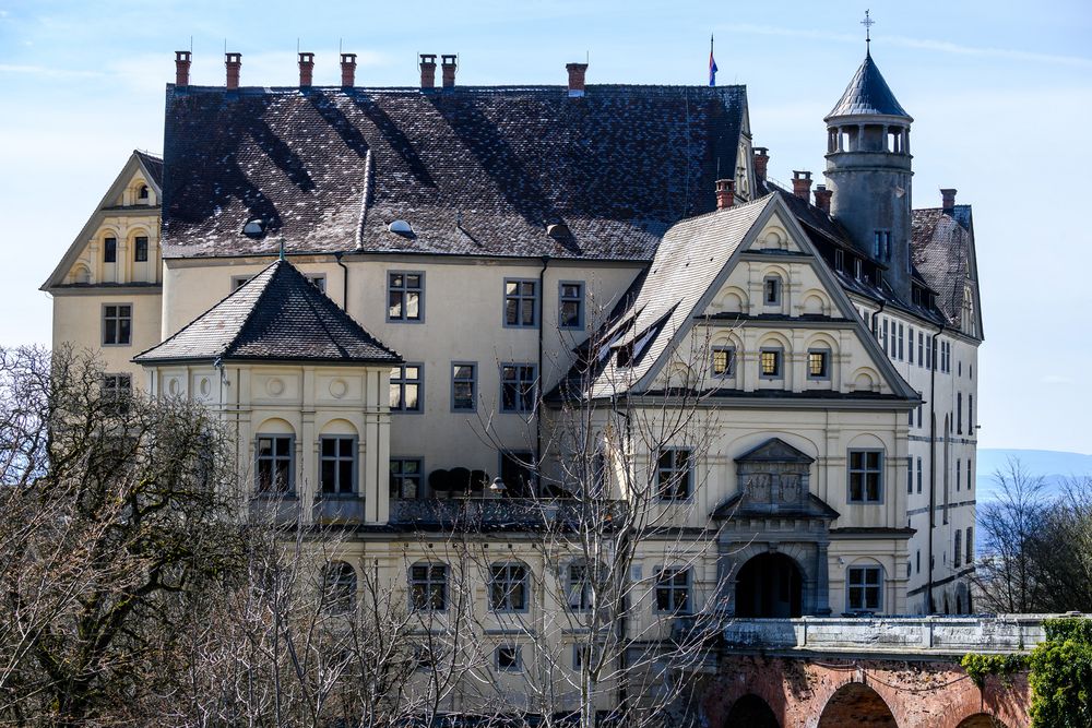 Schloß Heiligenberg - Château Heiligenberg (Montagne des saints) Foto ...