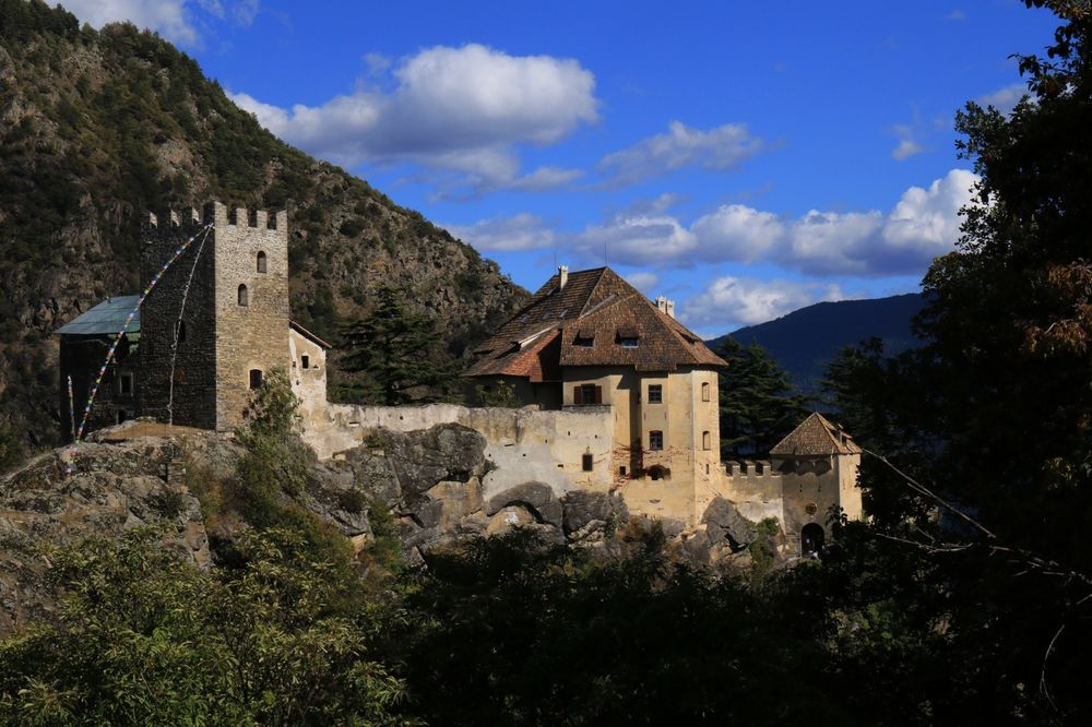 Schloss Juval Foto & Bild | vinschgau, natur, architektur Bilder auf ...