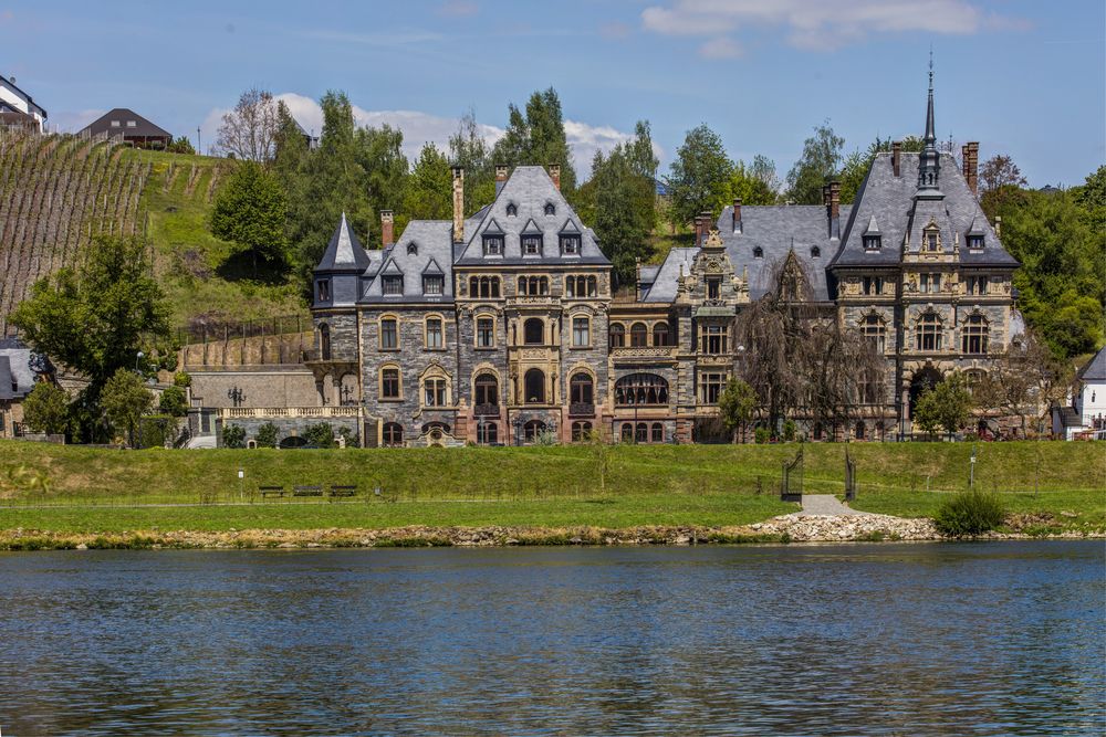 Schloss Lieser Foto & Bild | urlaub, world, outdoor Bilder auf ...