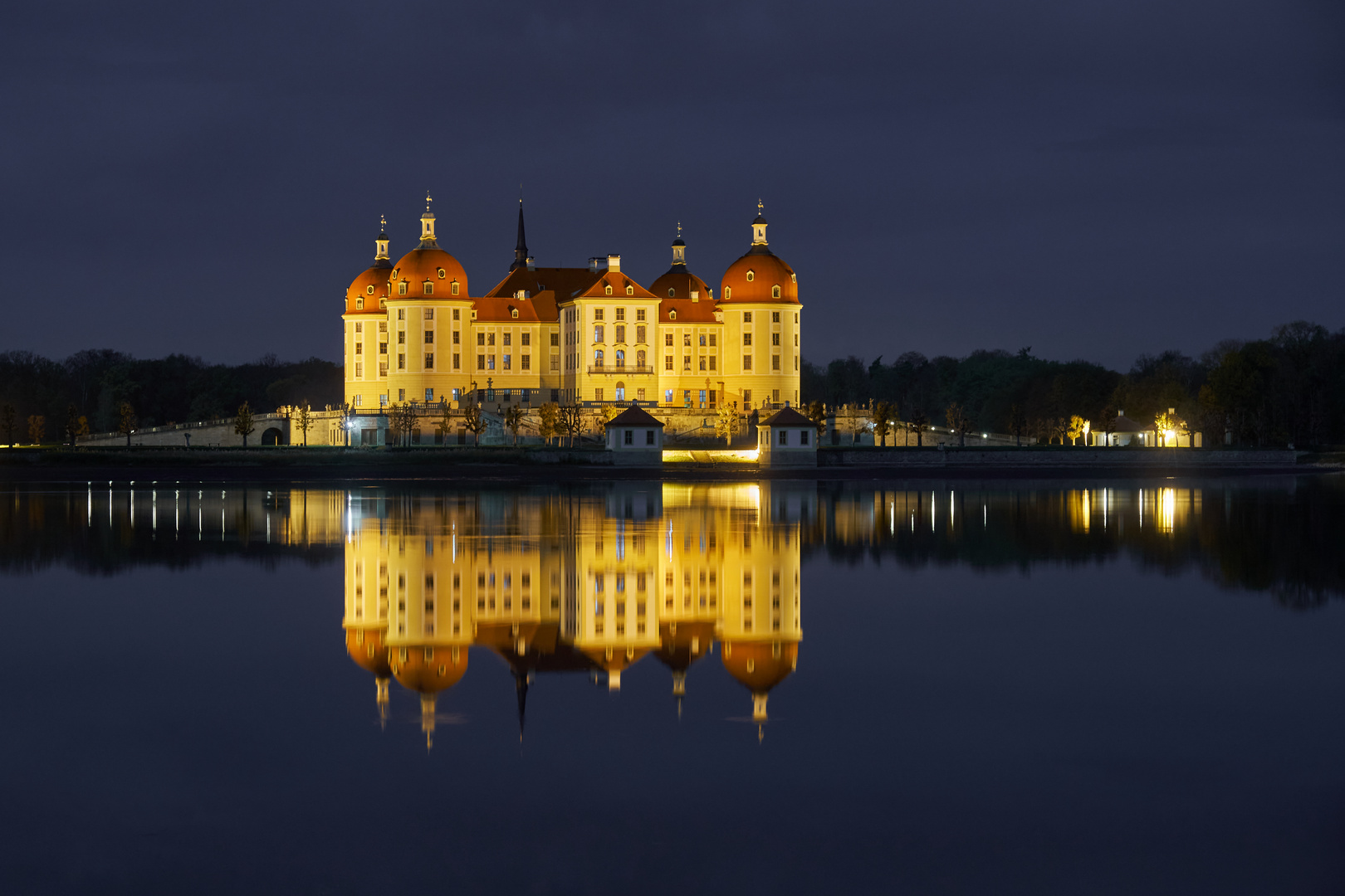 Schloss Moritzburg Foto & Bild | deutschland, europe, sachsen Bilder ...
