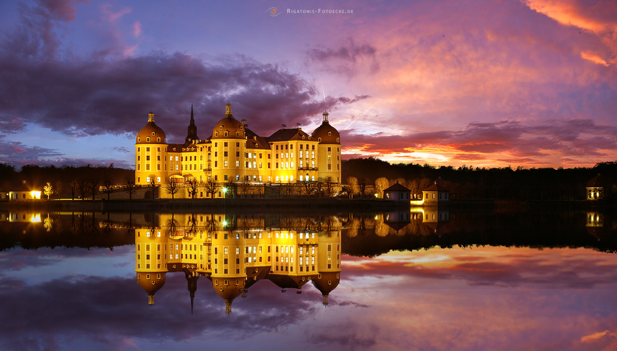 Schloss Moritzburg bei Dresden Foto & Bild | sonnenuntergang, schloss ...