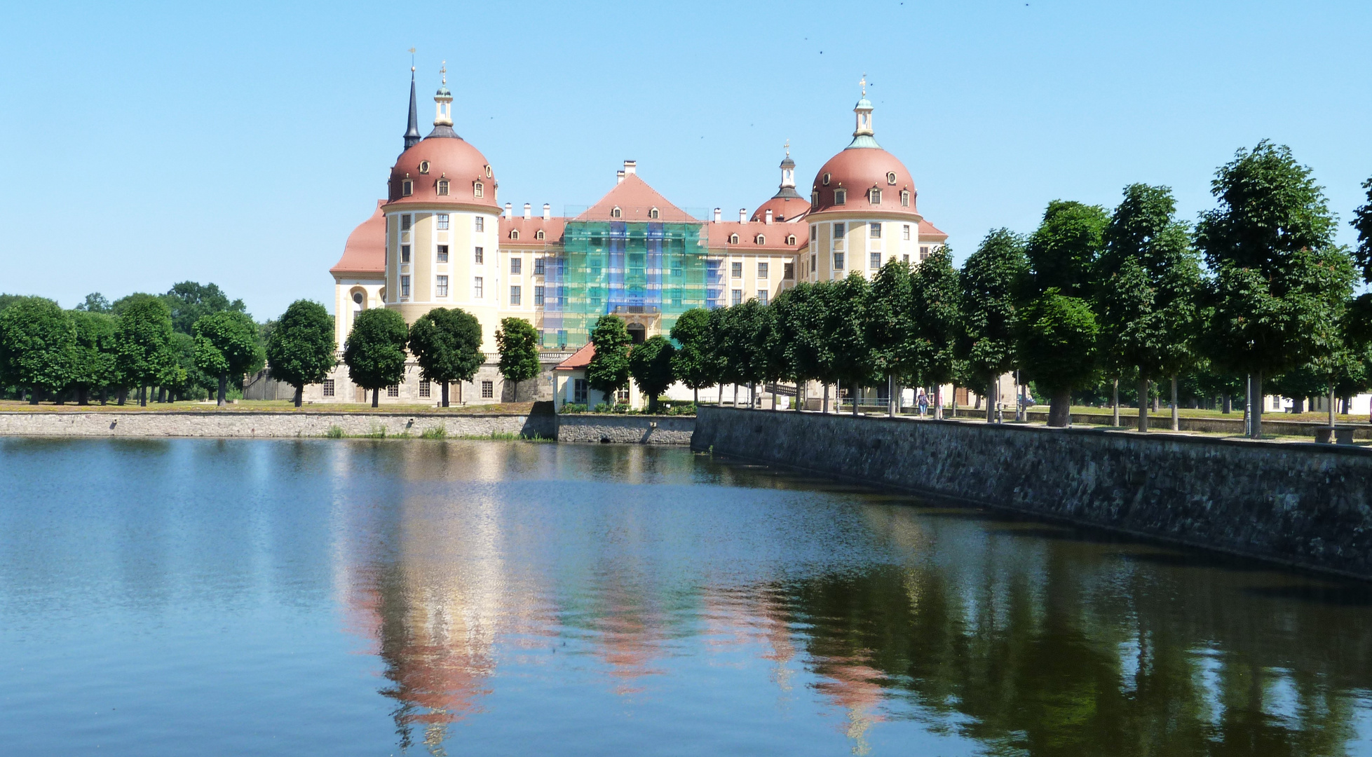 Schloss Moritzburg bei Dresden Foto & Bild | projekte, streetfotografie ...