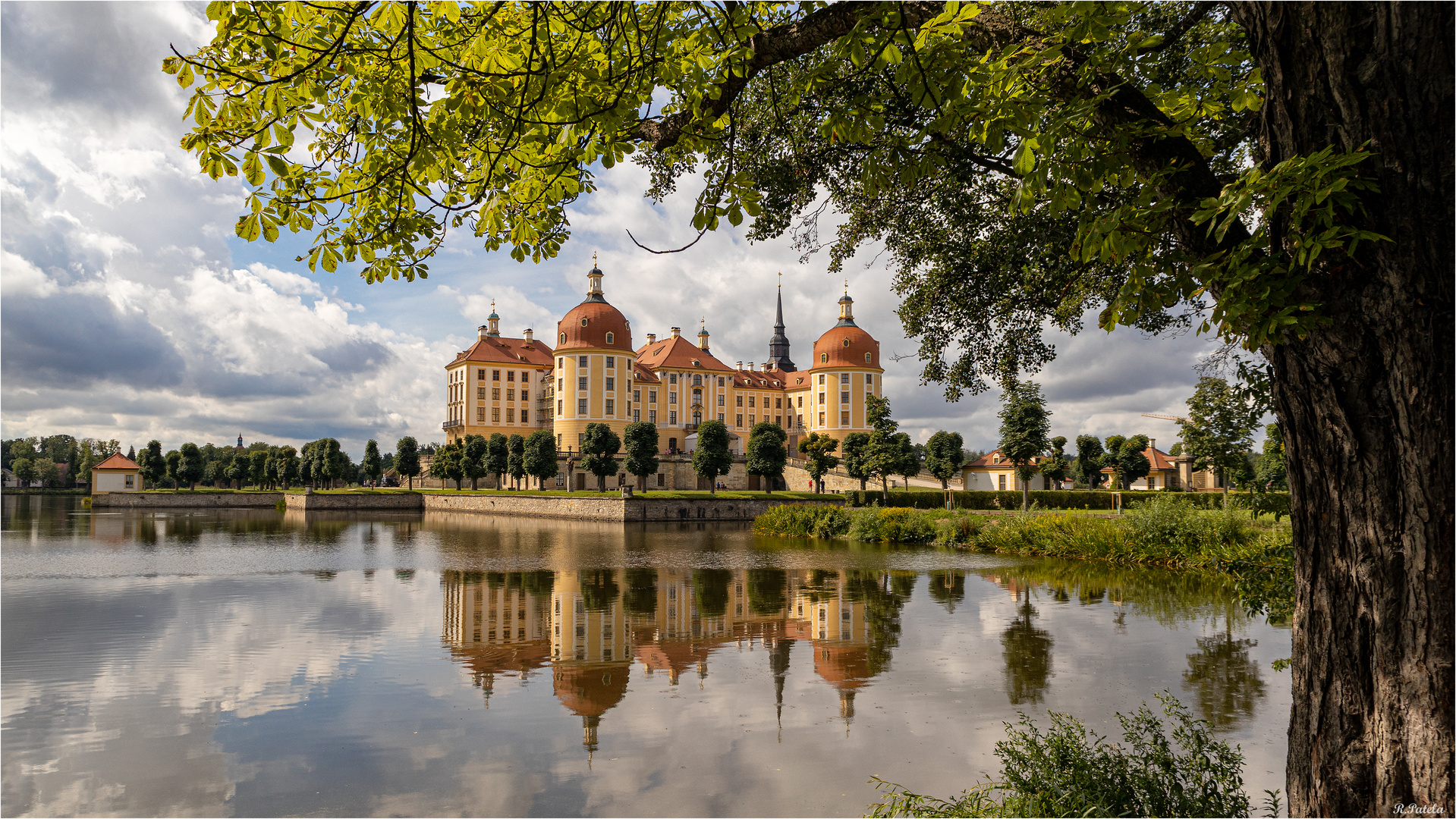 Schloss Moritzburg... Foto & Bild | schloss, sachsen, schlösser Bilder ...