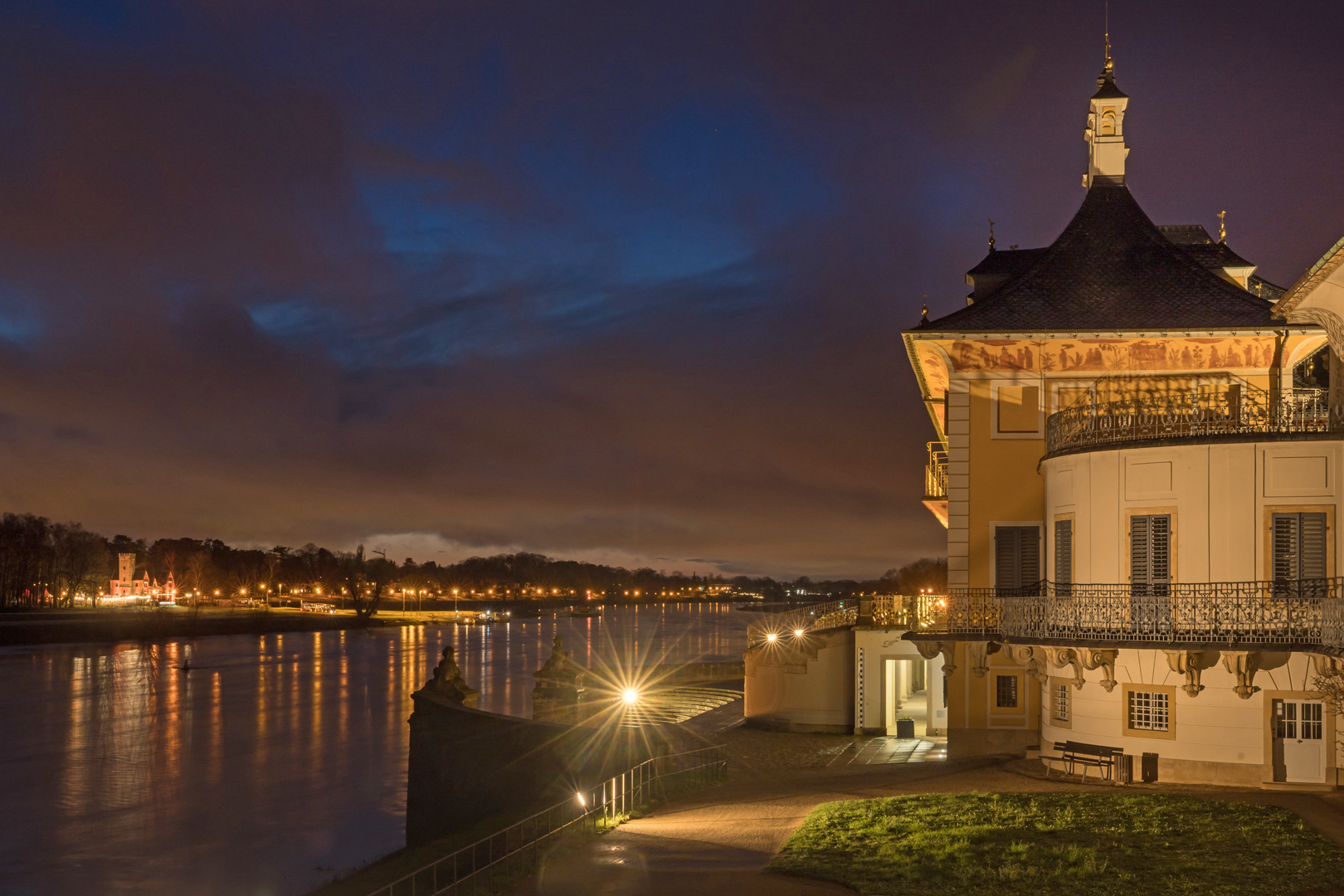 Schloß Pillnitz Wasserpalais Foto & Bild | architektur, deutschland ...
