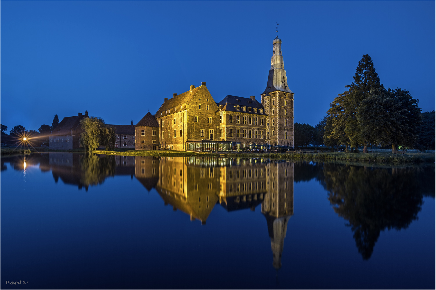 Schloß Raesfeld 2017-01 Foto & Bild | world, nachtaufnahme, historisch ...