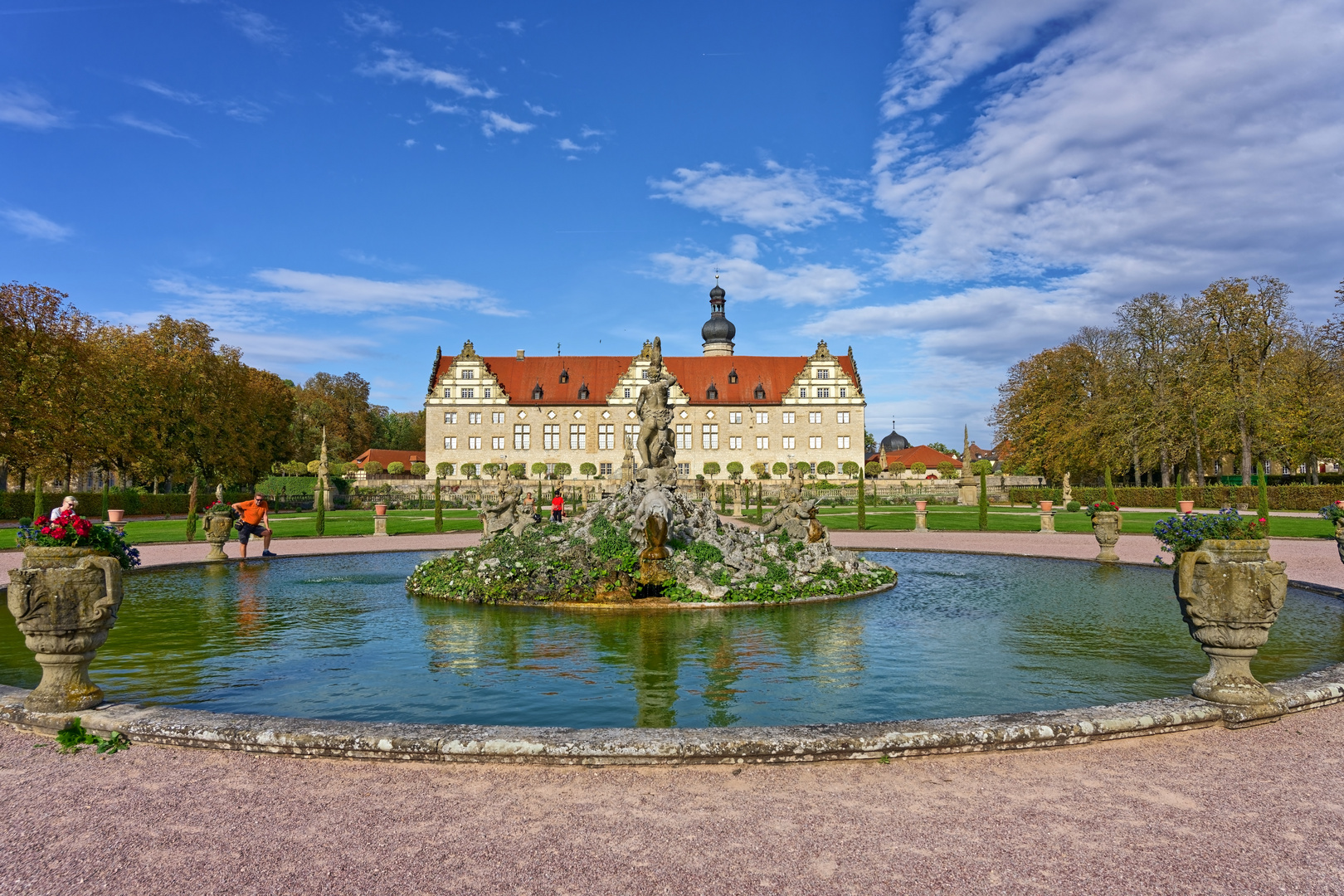 Schlossgarten und Schloss Weikersheim Foto & Bild | architektur ...