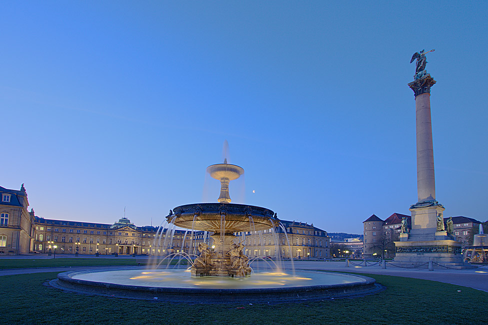 Schloßplatz am Morgen Foto & Bild | deutschland, europe, baden ...