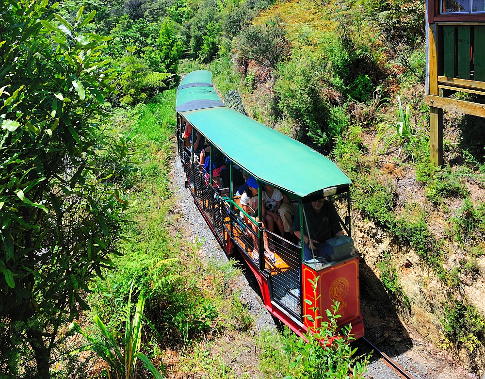 Schmalspurbahn, Coromandel Driving Creek Railway Foto & Bild ...