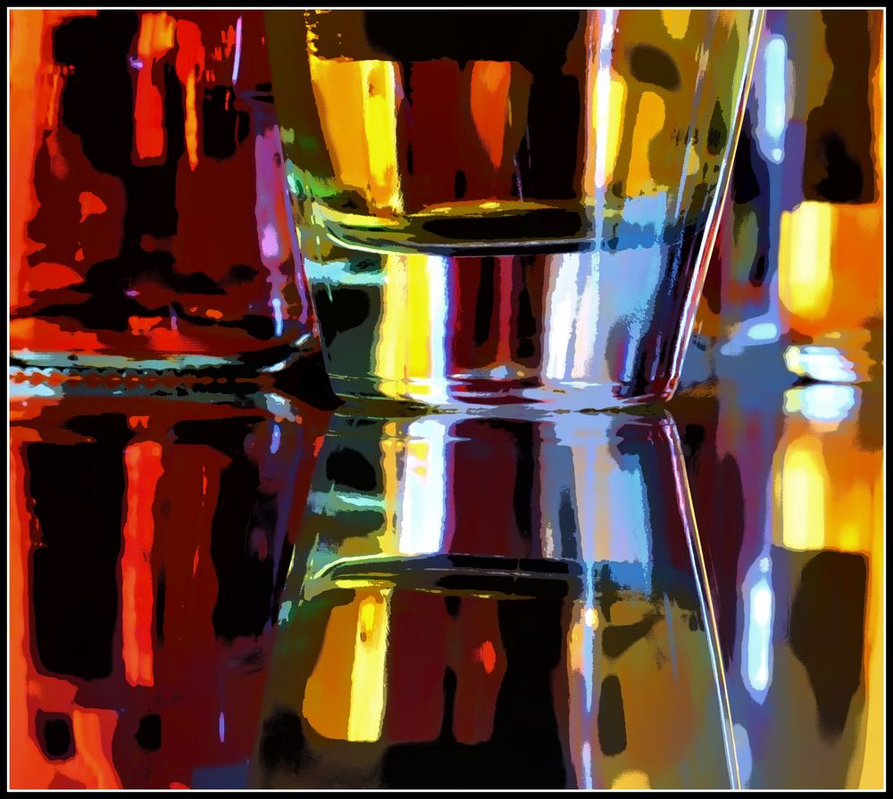 Schnaps abstrakt Foto & Bild | stillleben, kunstfotografie & kultur, projekte Bilder auf ...