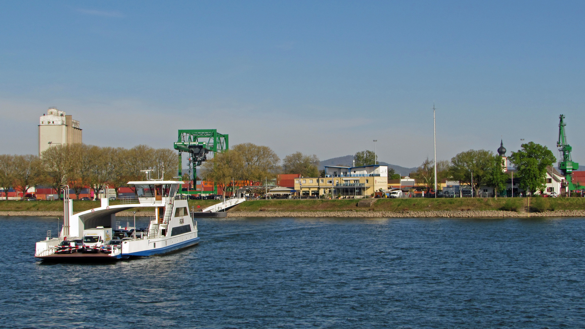 Schönes Hessen: Gernsheim (Rhein) 3 Foto & Bild | world, rhein, fähre ...