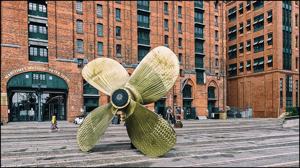 Schraube locker ... Foto & Bild | hamburg, museum, technik Bilder auf ...