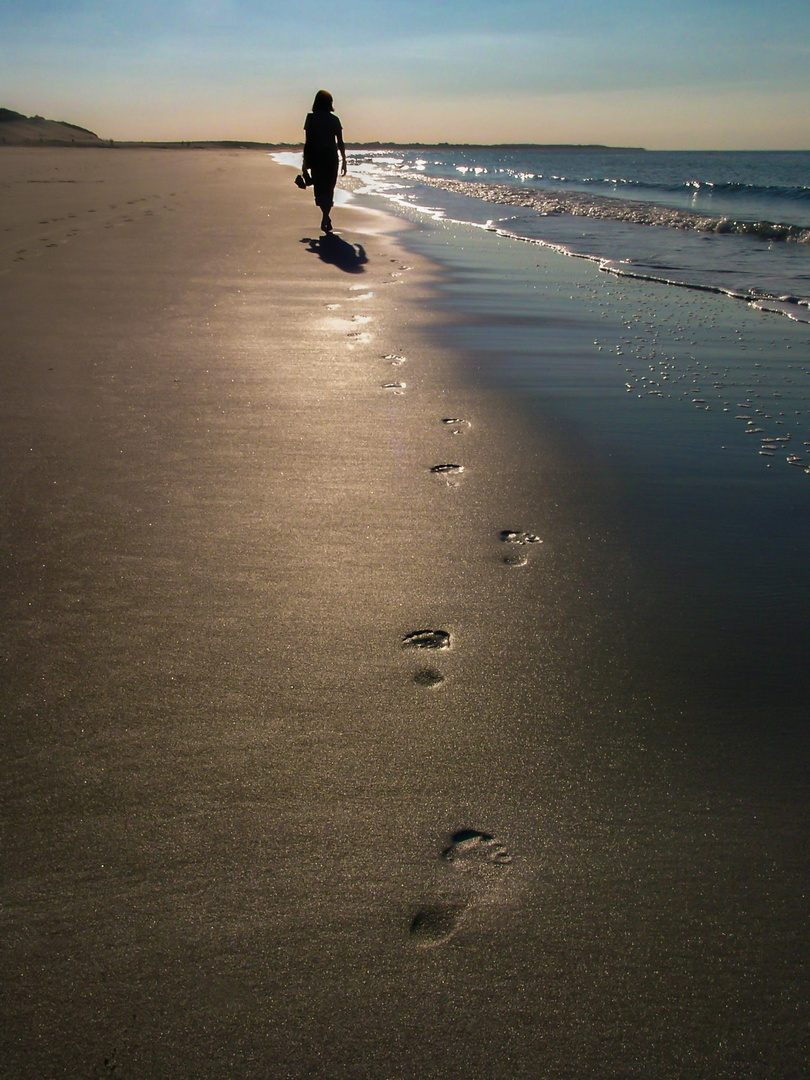 Schritte Foto & Bild | urlaub, beach, sonnenuntergang Bilder auf ...