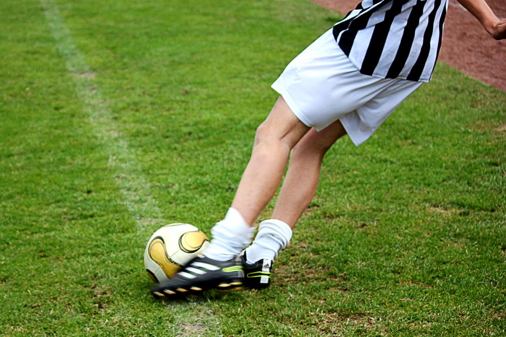 Schuss zum Sieg Foto & Bild | sport, ballsport, fußball Bilder auf ...