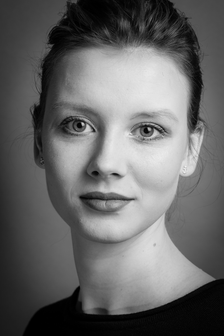 Schwarz-Weiß Foto & Bild | studio, indoor, portrait Bilder auf ...