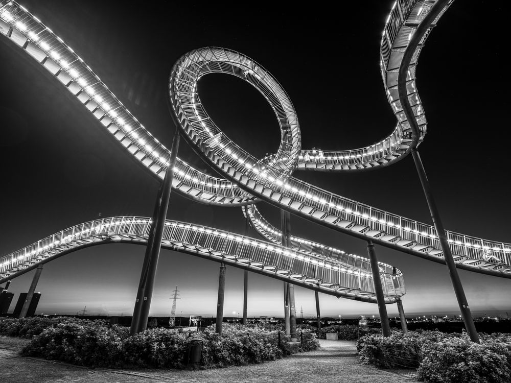 SchwarzWeiß Achterbahn Foto & Bild | architektur, deutschland, europe ...