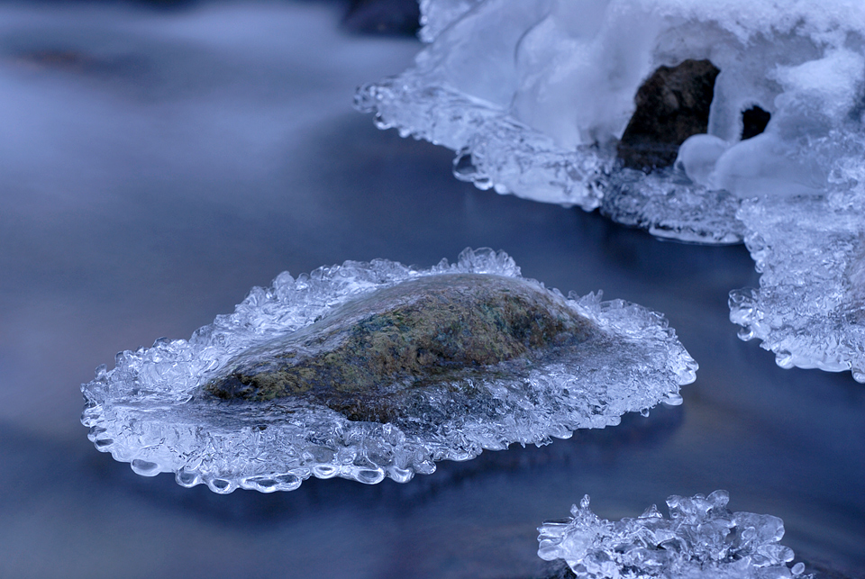 - schwerelos - Foto & Bild | landschaft, bach, fluss & see, bachläufe ...