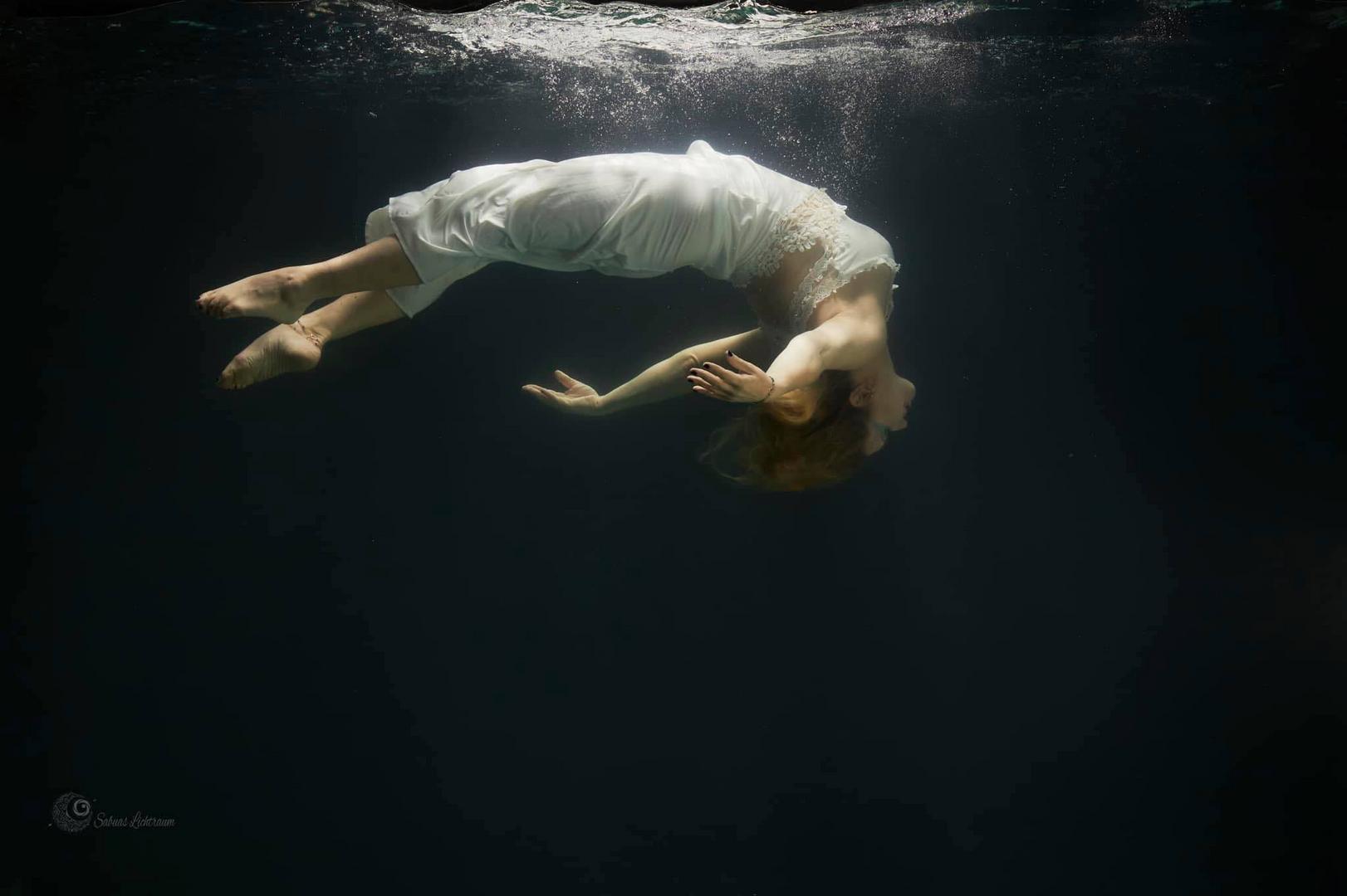 schwerelos Foto & Bild | erwachsene menschen, kinder und erwachsene ...