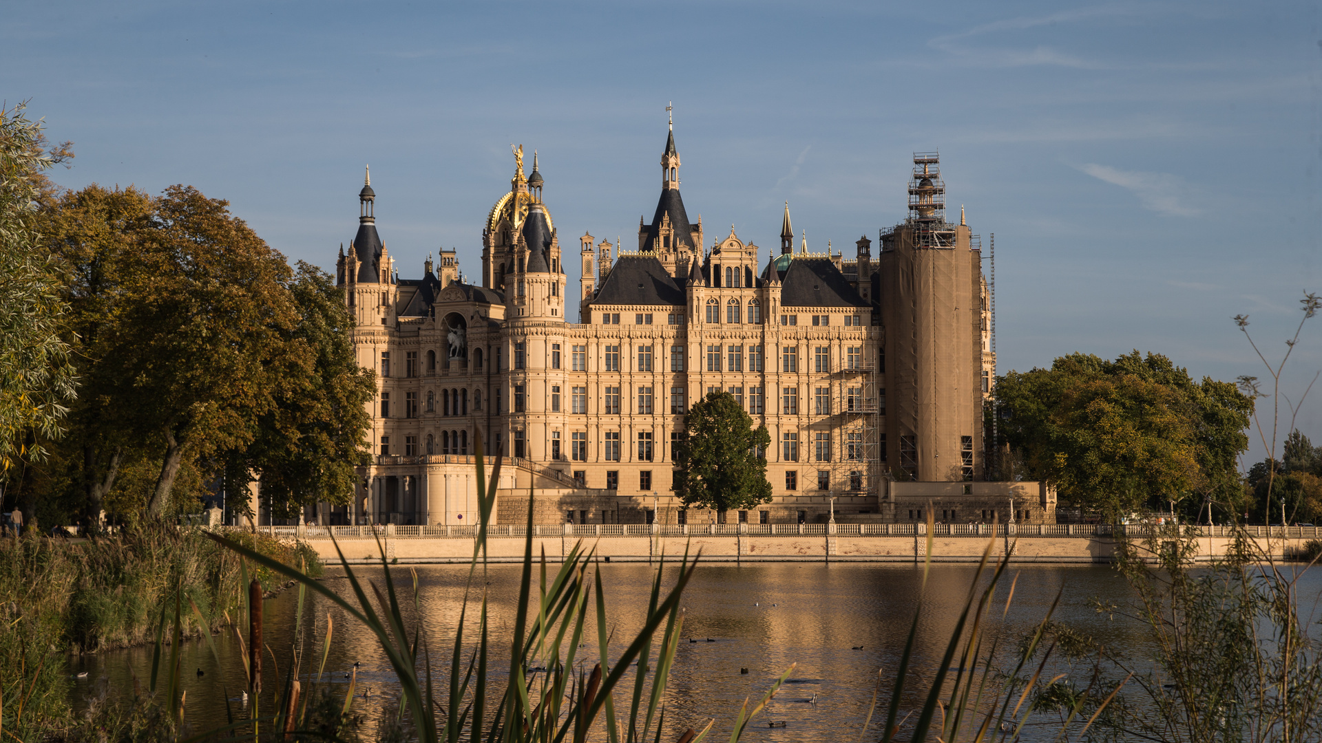Schweriner Schloss Foto & Bild | architektur, deutschland, europe ...
