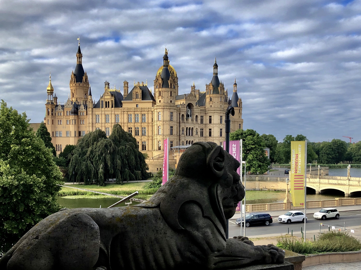 Schweriner Schloss (vom Museum aus) Foto & Bild | deutschland, europe ...