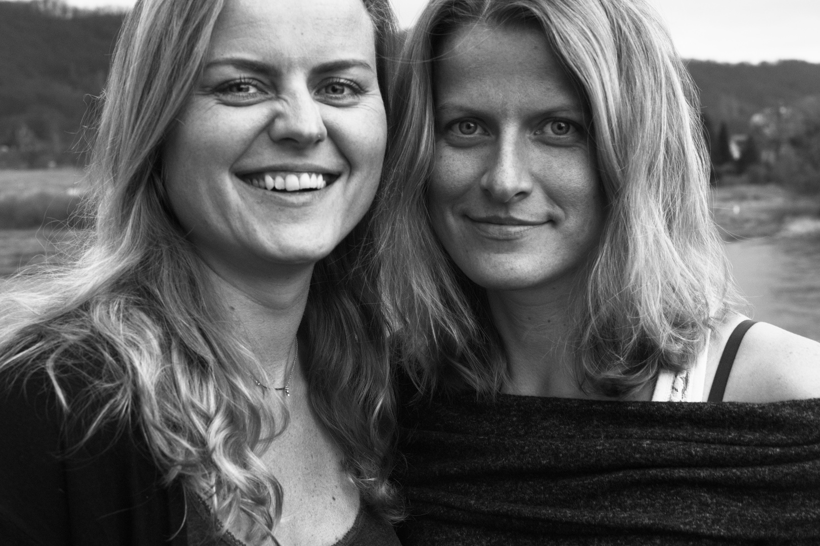 Schwesternbild Foto & Bild | erwachsene menschen, zwei menschen, mehrere menschen Bilder auf ...