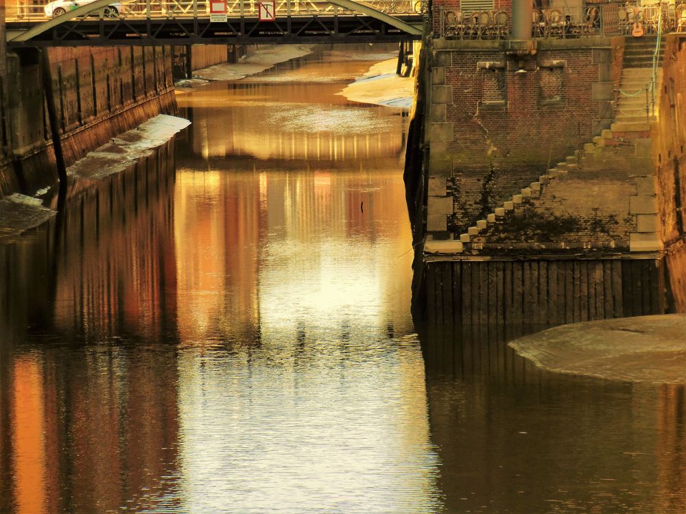 Secret light Foto & Bild | deutschland, europe, hamburg Bilder auf ...