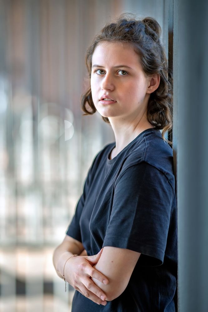 Sedcard Shooting Schauspieler Foto & Bild | outdoor, available light ...