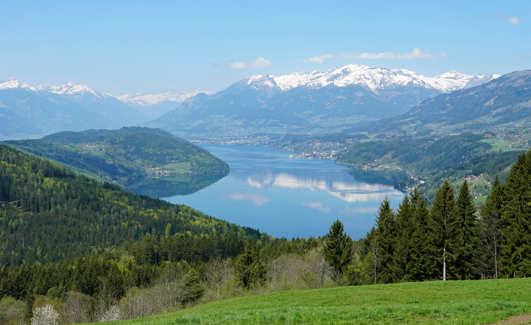 See- und Bergblick Foto & Bild | landschaft, berge, projekte Bilder auf ...