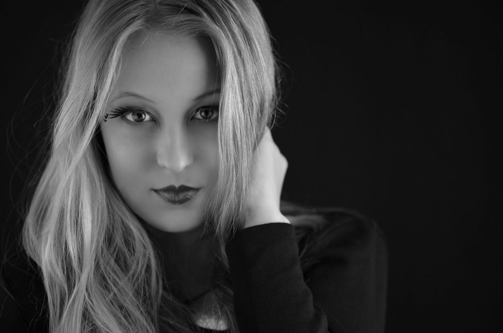 See you... Foto & Bild | portrait, portrait frauen, indoor Bilder auf ...