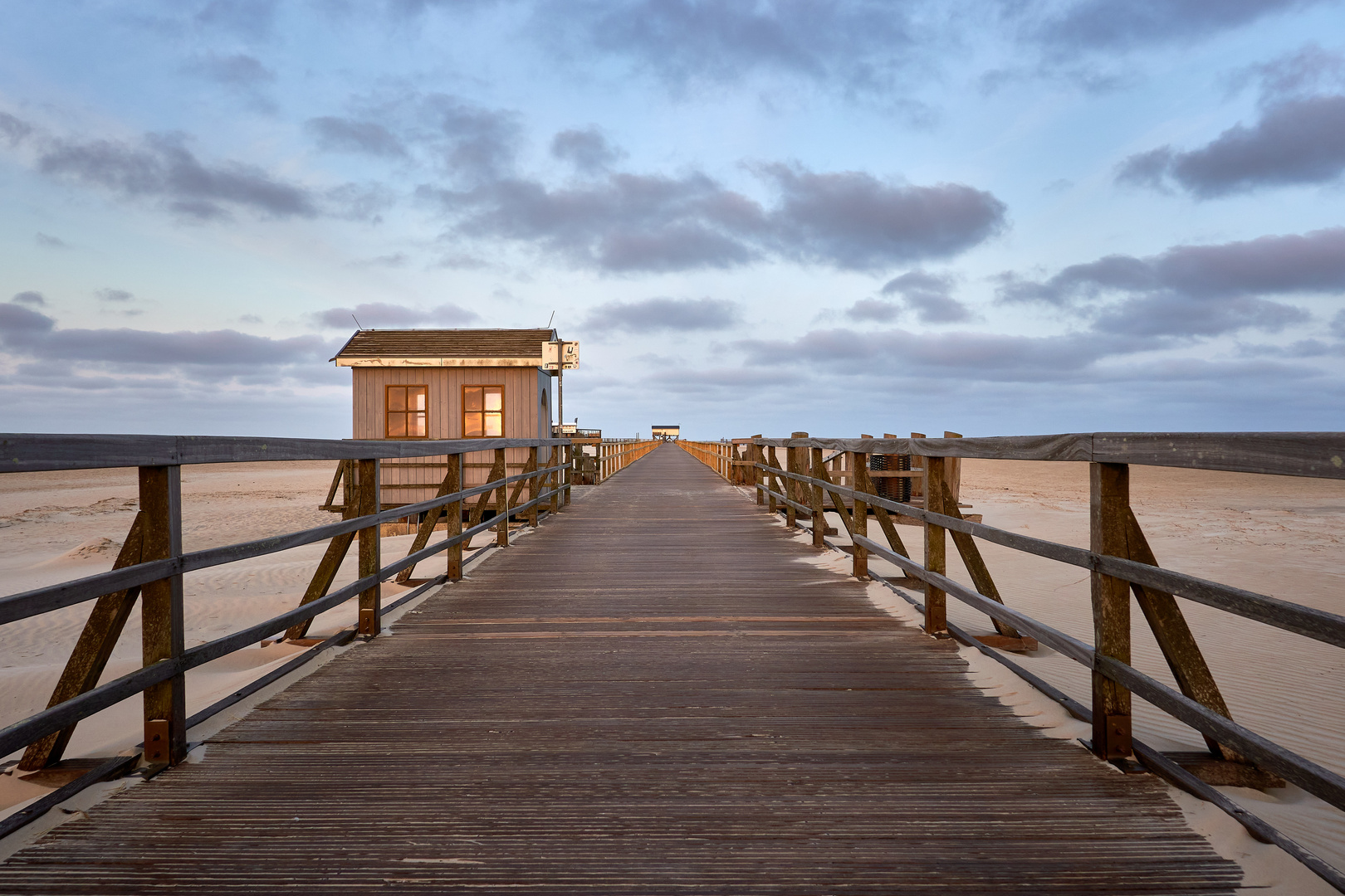 Seebrücke - St. Peter-Ording Foto & Bild | sonnenaufgang, himmel, meer ...
