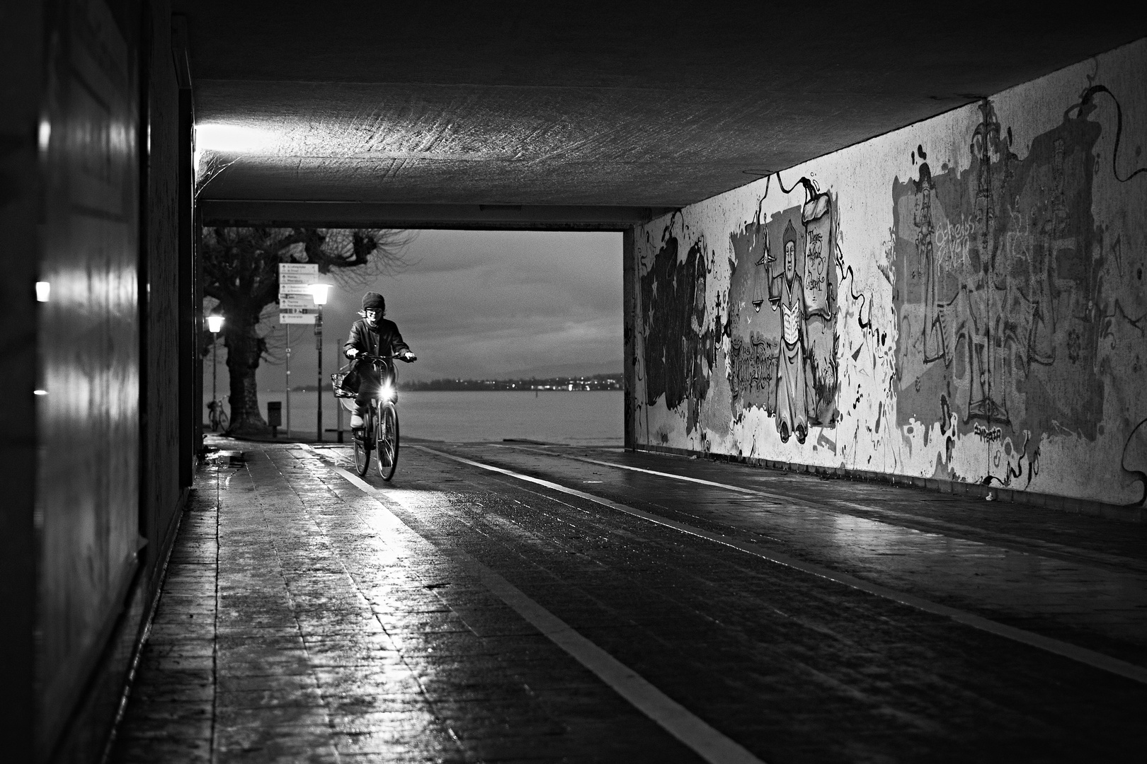 Seestraße Foto & Bild | architektur, streetfotografie mit menschen, techniken Bilder auf ...