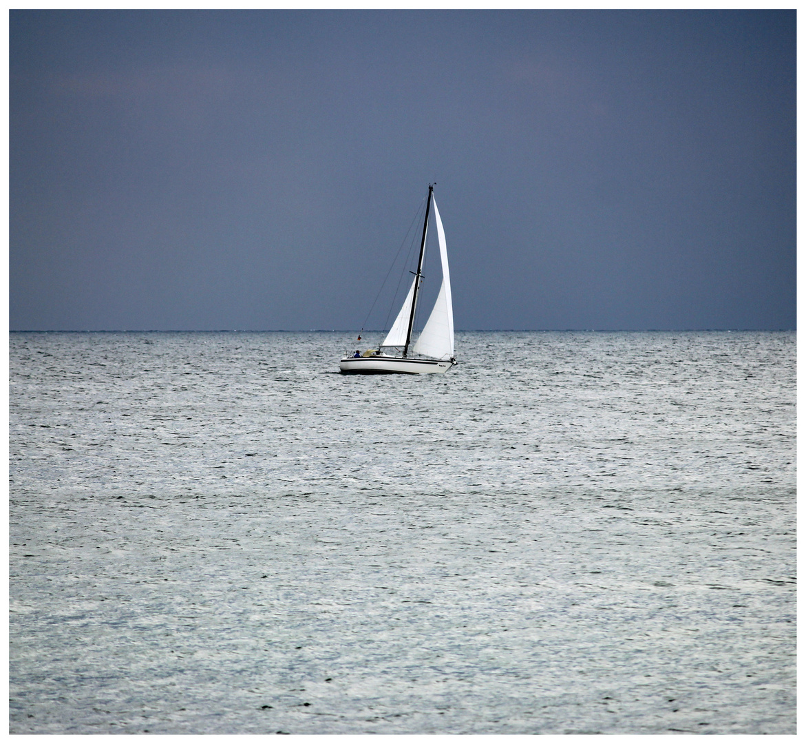 Segelboot Foto & Bild | sport, segel- surf- & bootssportarten ...