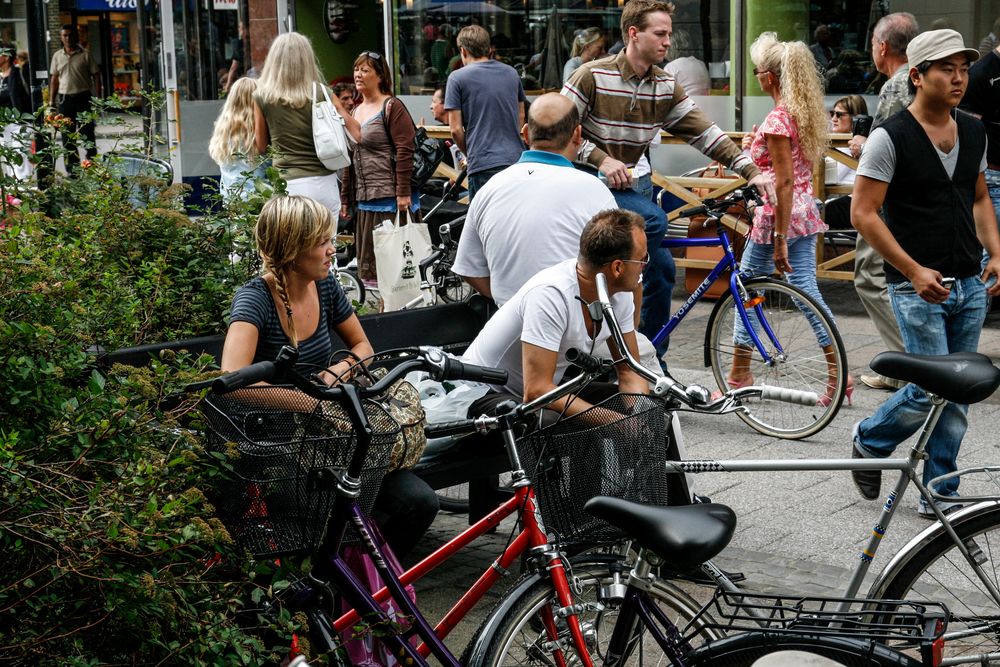 sehen und geniessen Foto & Bild | erwachsene menschen, alltagsereignisse, menschen in der ...