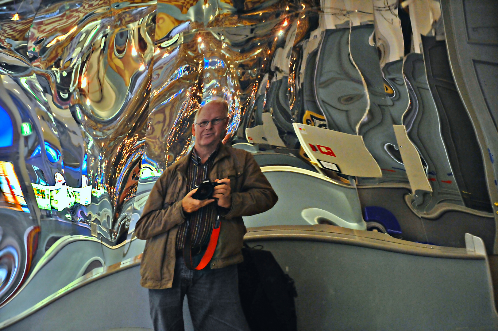 Selbstbildnis im Spiegelkabinett Foto & Bild | erwachsene menschen, europe, scandinavia Bilder ...