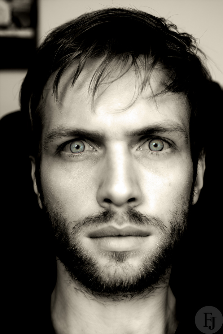 Selbstportrait 1 Foto And Bild Portrait Selbstportraits