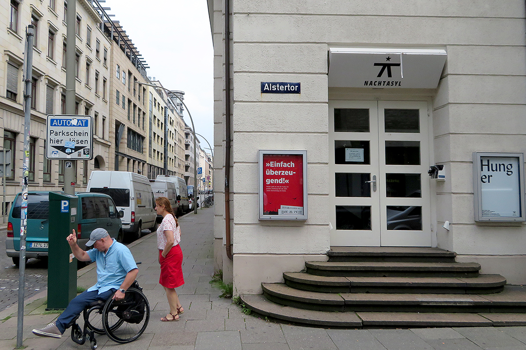 self explanatory Foto & Bild | urlaub, fotos, people Bilder auf ...