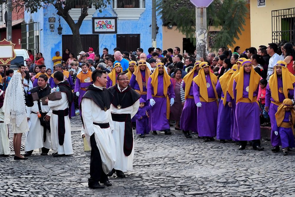Semana Santa en La Antigua, Guatemala (3/10) Foto & Bild | north ...