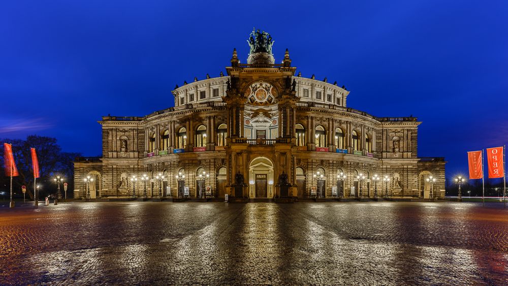 Semperoper Foto & Bild | architektur, deutschland, europe Bilder auf ...