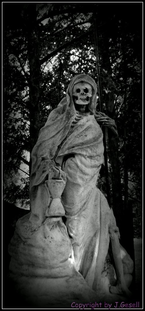 Sensenmann Foto & Bild | kunstfotografie & kultur, park, trauer Bilder ...