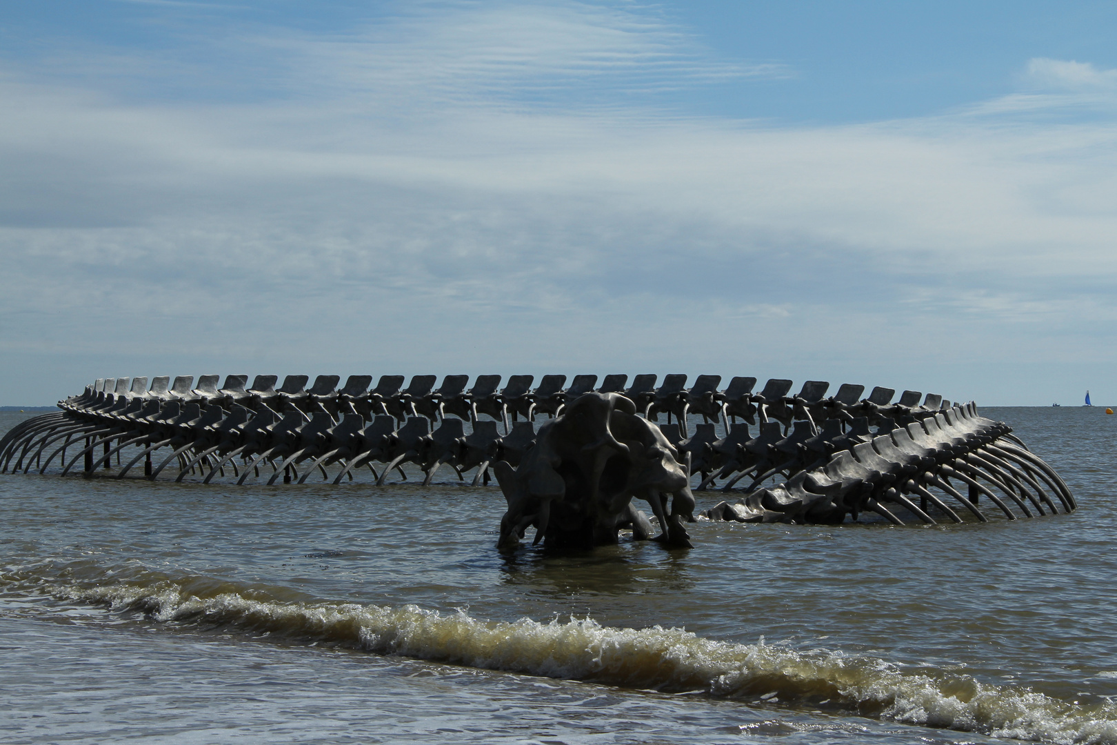 serpent de mer photo et image | statues, sculptures, mindin, serpent de ...
