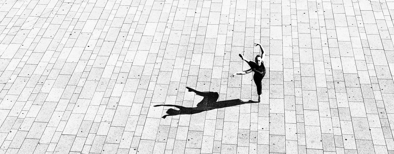 shadow-dance Foto & Bild | portrait, kunstfotografie & kultur, projekte Bilder auf fotocommunity