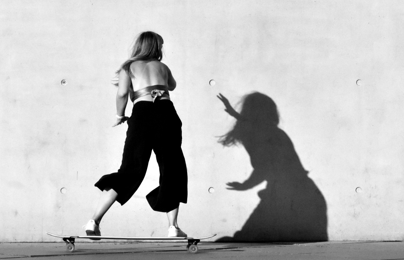 Shadowplay Foto & Bild | street, youth, black and white Bilder auf ...