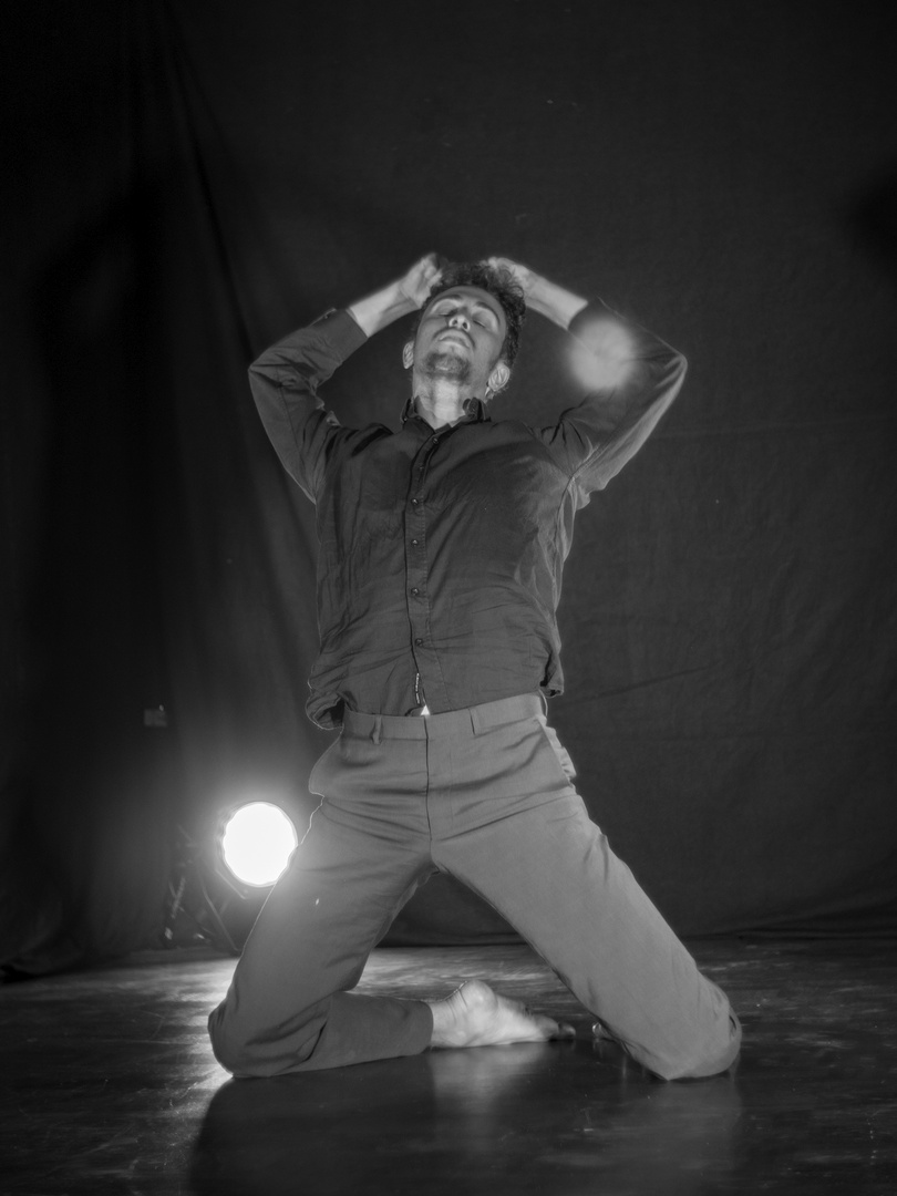 Shai Ottolenghi und seinem Stück „Eicha“ Foto & Bild | spezial ...