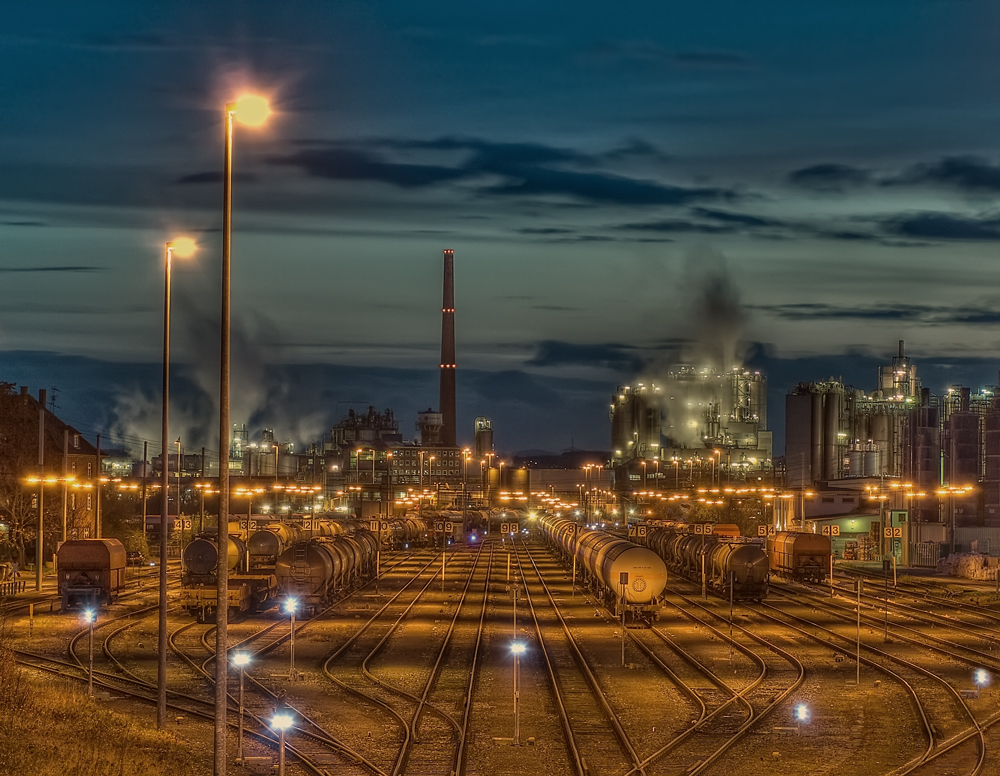 Shell Köln-Godorf Foto & Bild | bearbeitungs - techniken, hdri & tm ...