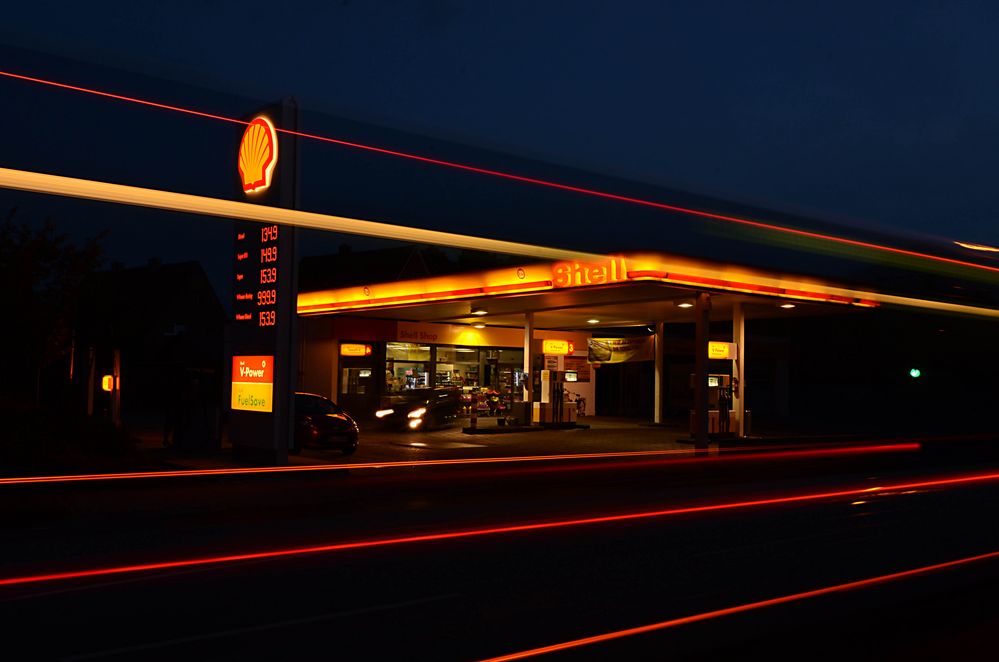 Shell Tankstelle 2 Foto & Bild | techniken, nachtaufnahmen, aufnahme ...