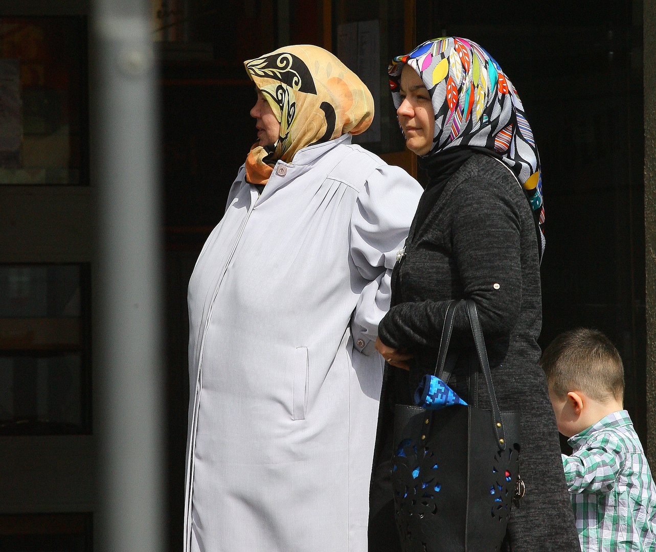 shoppingtour...... Foto & Bild | streetfotografie mit menschen, street: spontane portraits ...