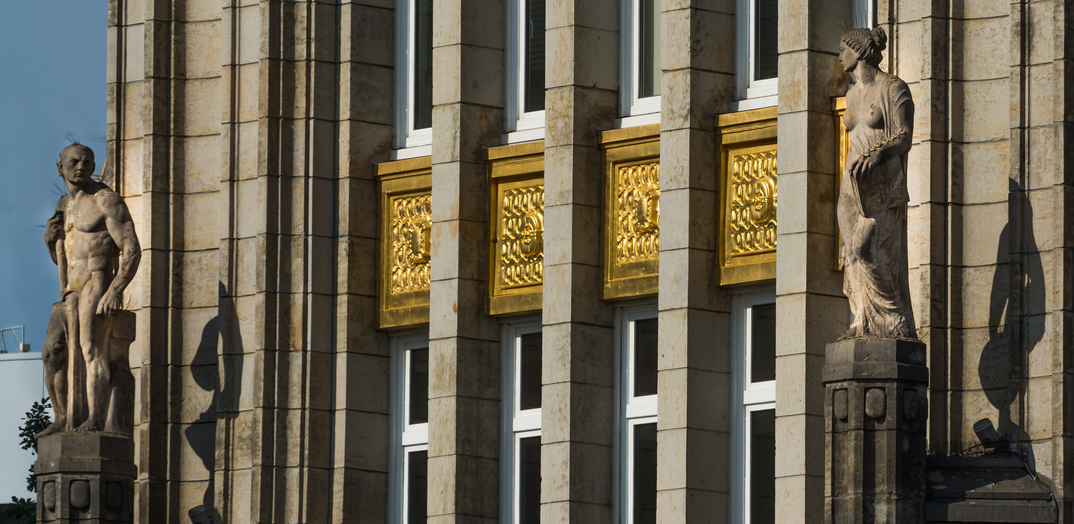Sie sehen sich, kommen aber nicht zueinander Foto & Bild | deutschland ...