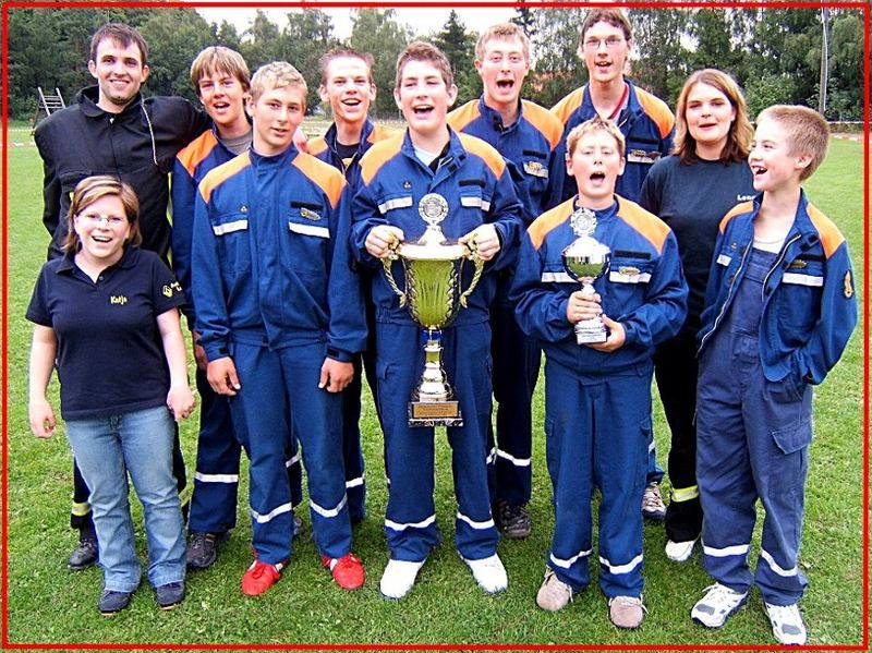 Siegerfreude Foto & Bild | erwachsene, gruppen, mehrere menschen Bilder auf fotocommunity