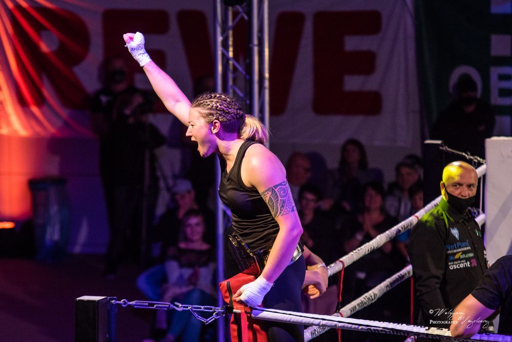 Siegerpose Foto & Bild | sport, emotionen, kampf- & kraftsport Bilder ...