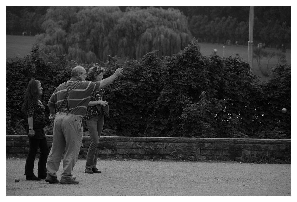 Silberkugelschmeißen Foto & Bild | streetfotografie mit menschen, street: spontane portraits ...