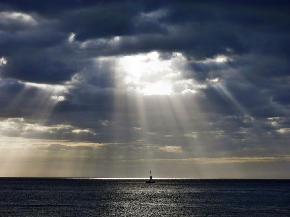Silberstreif am Horizont Foto & Bild | landschaft, meer & strand ...